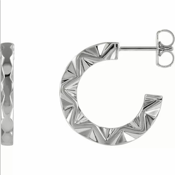 Jewelry | Silver Geometric Hoop Earrings | Poshmark